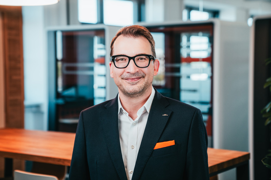 Dr. Florian Heydenreich wird Mitgli... - diy online